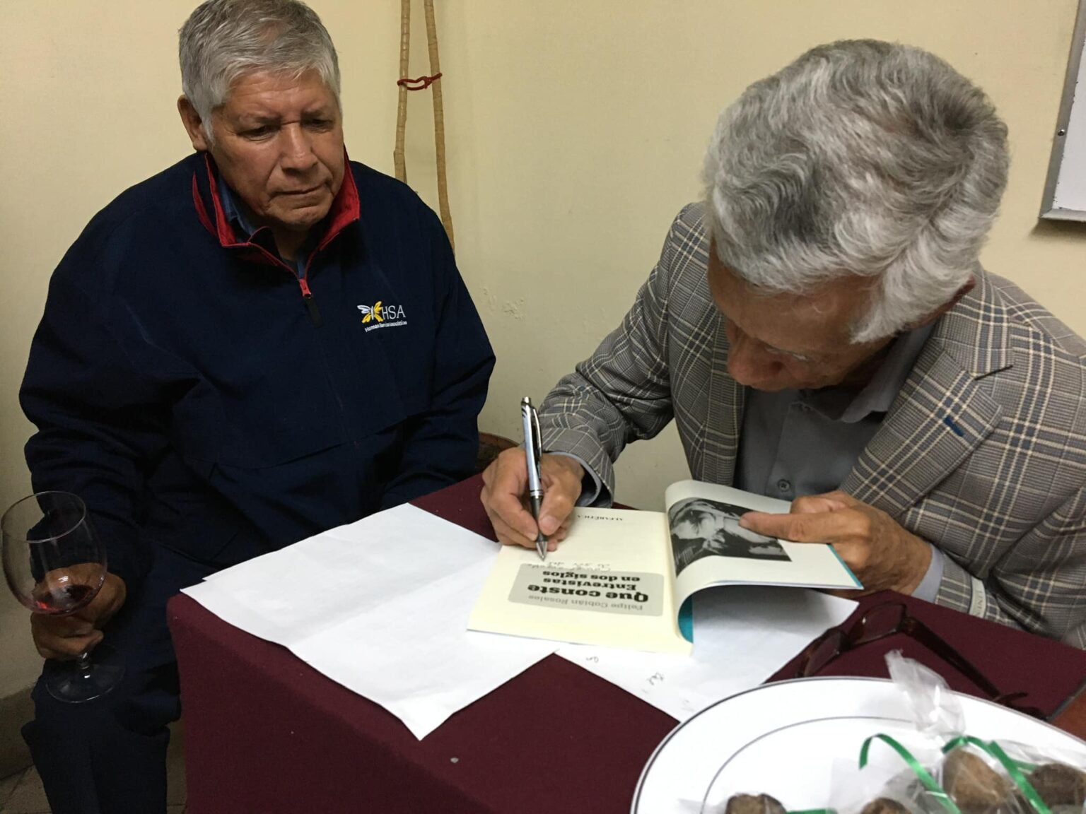 Felipe Cobián: Que conste, entrevistas en dos siglos - Proyecto ...